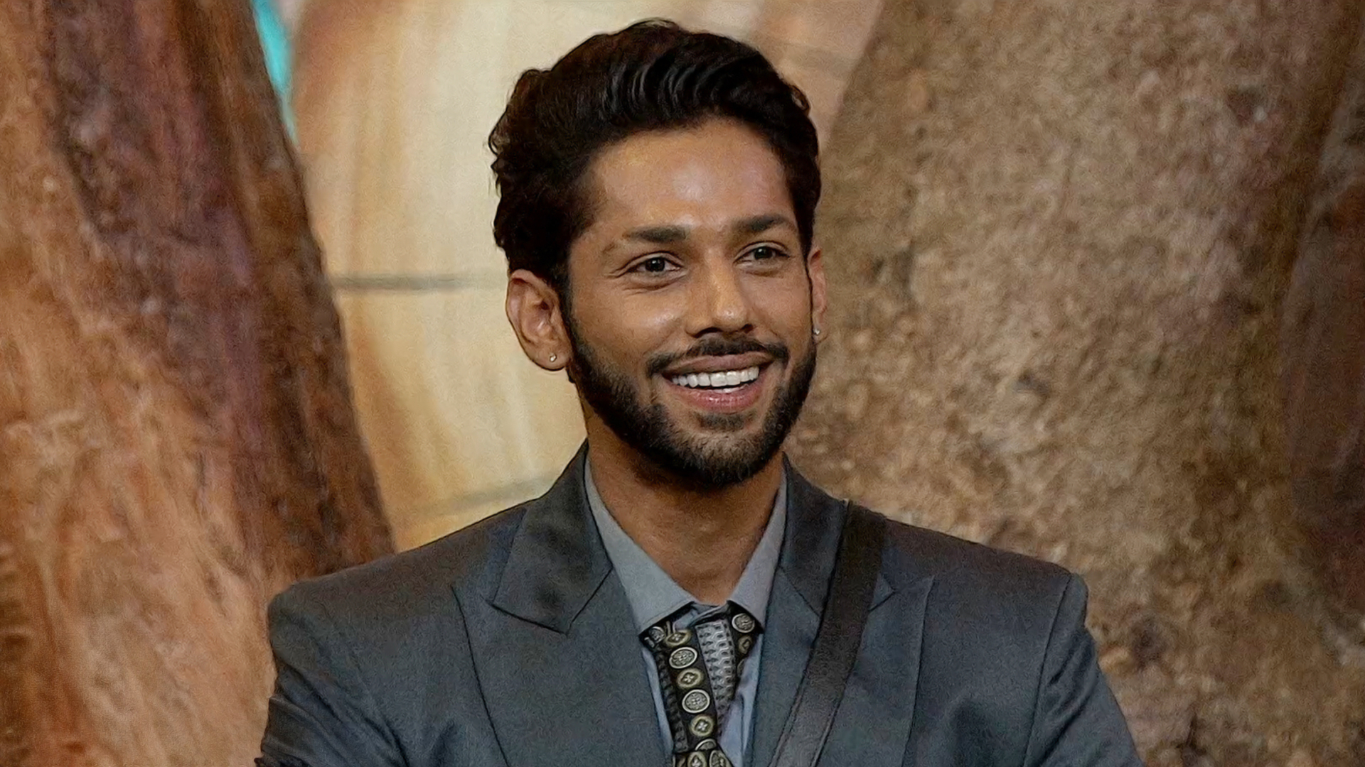 Watch Bigg Boss Latest Episode | Colors TV Bigg Boss Show Online